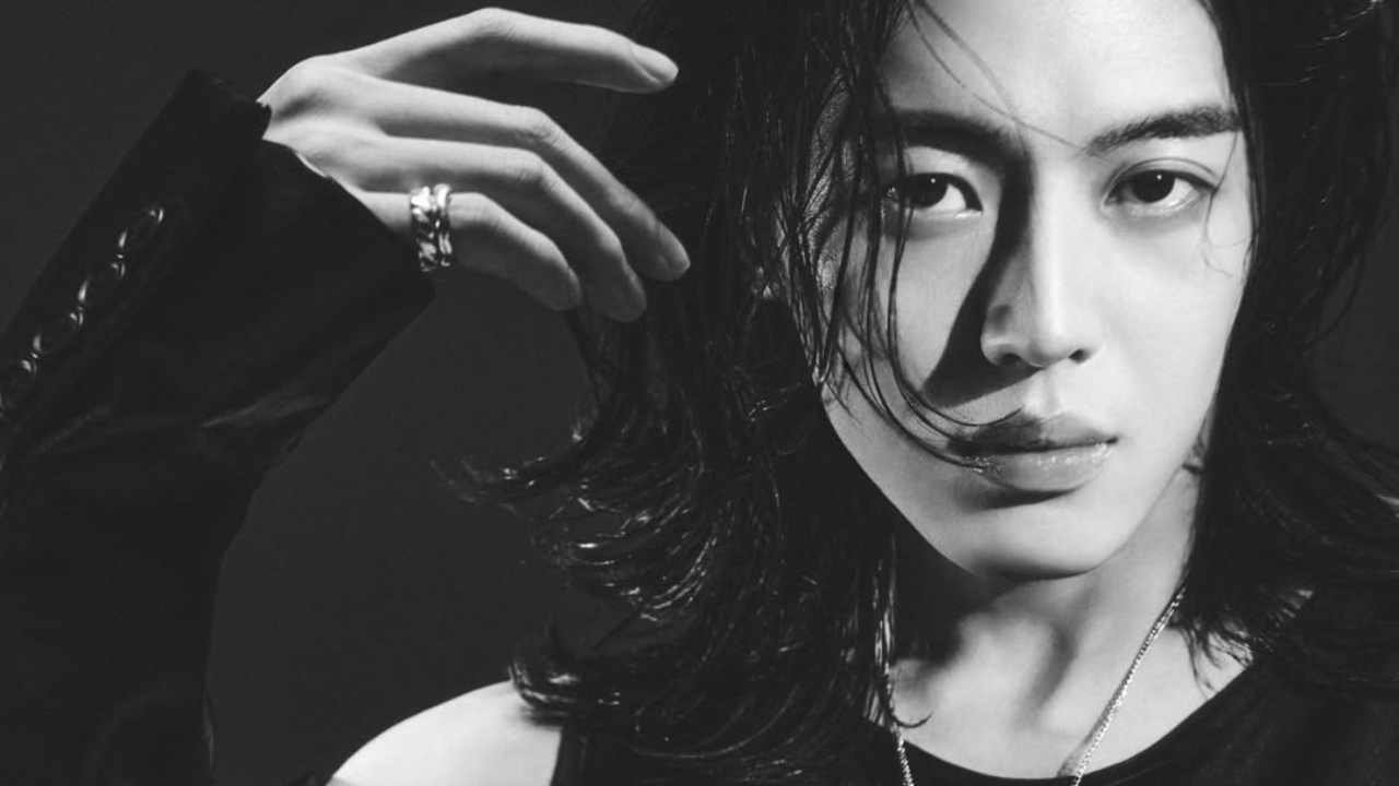 Lee Joo-ahn Exudes Refined Masculinity and Dreamy Charm in Stunning New ...