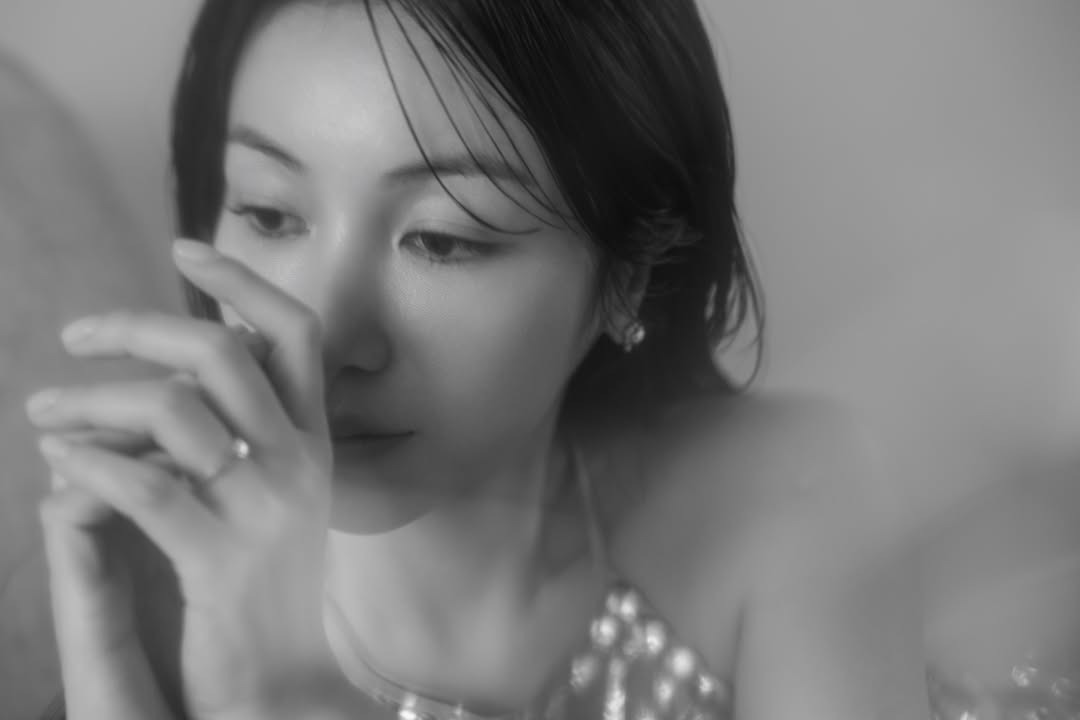 Actress Kim Ok Vin Stuns Fans With Dreamlike Wedding Pictorial — 'She Looks Like a Goddess!