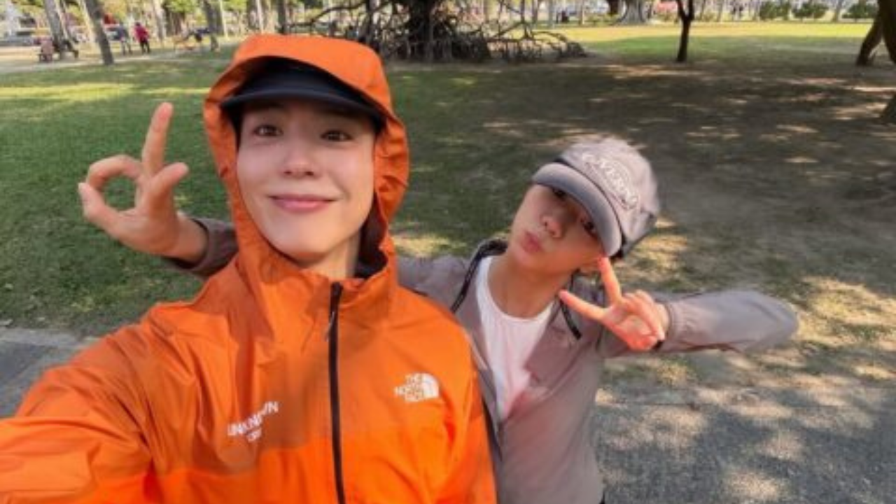 Park Bo Gum–Hyeri Jogging Clip from Kaohsiung Sparks Major 'Reply 1988 ...